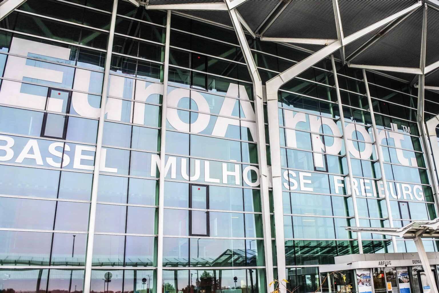 Basel - your complete city guide with activities, hotels and travel tips