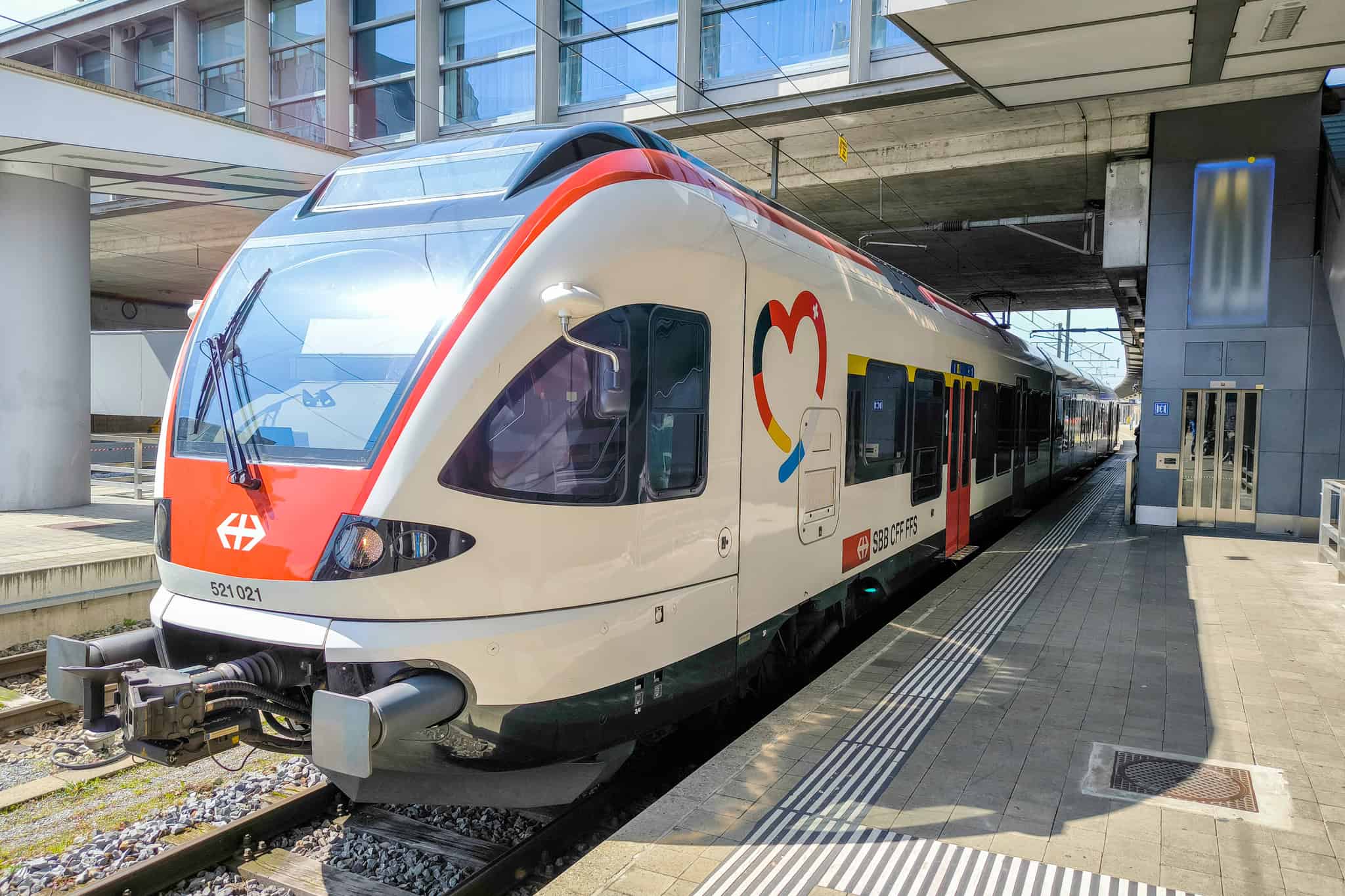 How Switzerland's public transport companies work