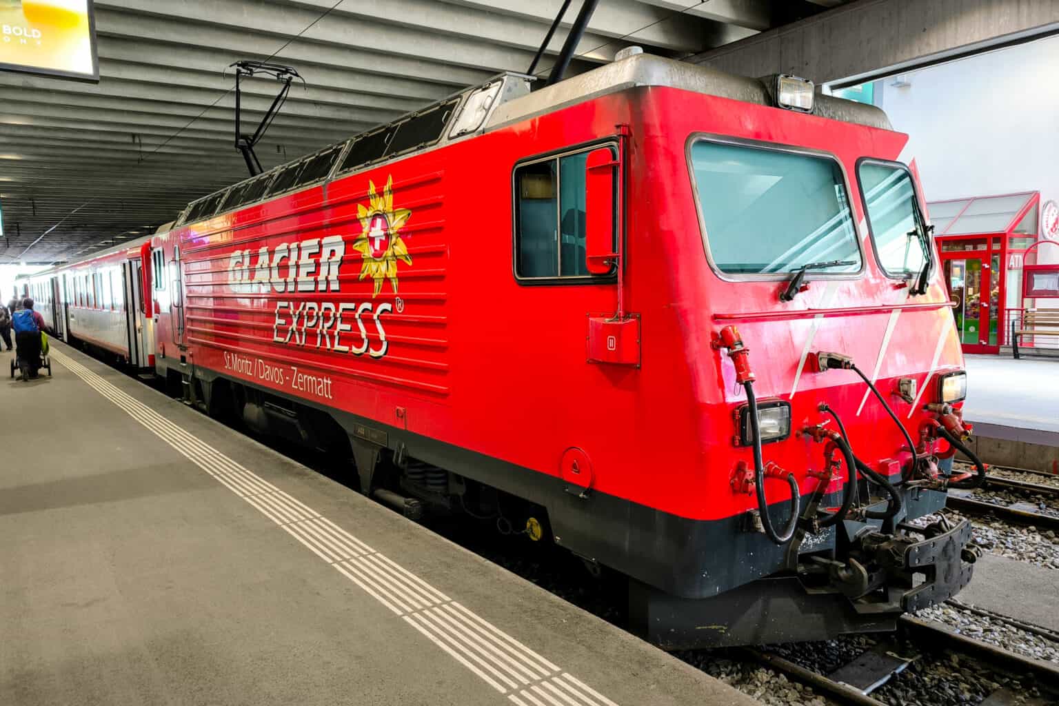Glacier Express Switzerland route, price & alternative trains in 2026
