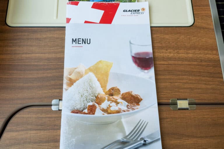 Schweizer Mahlzeiten mit toller Aussicht: Essen in Bergrestaurants ...
