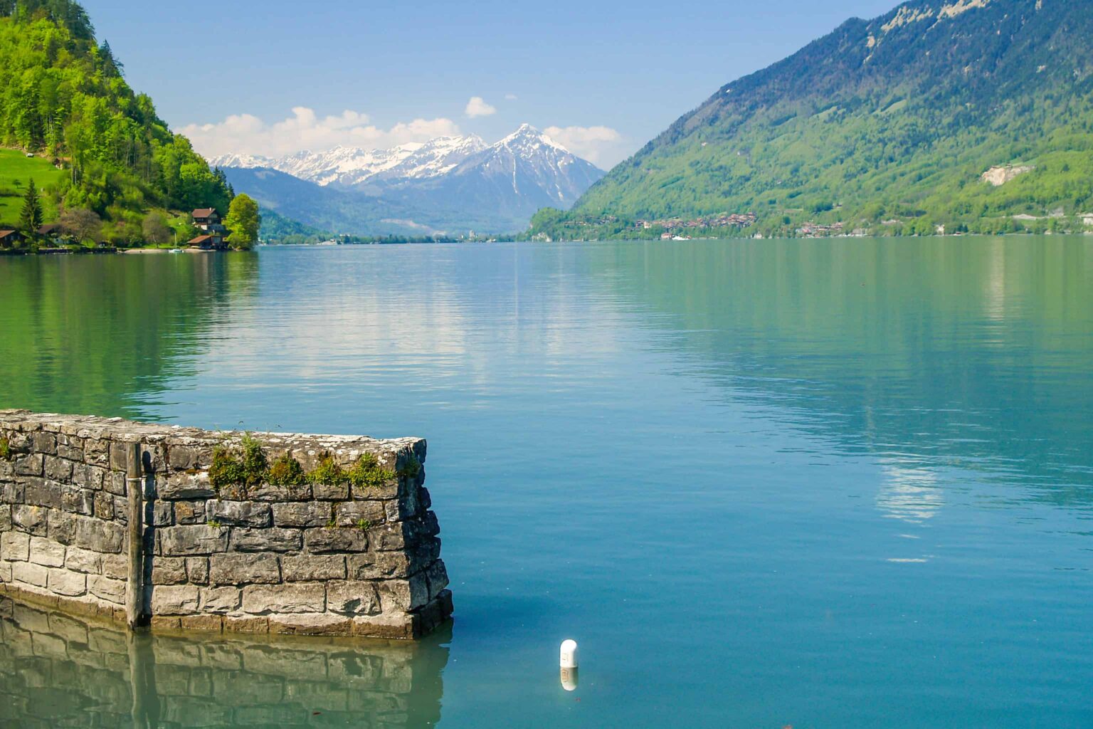 Boat trips on Lake Brienz: routes, prices and schedules explained