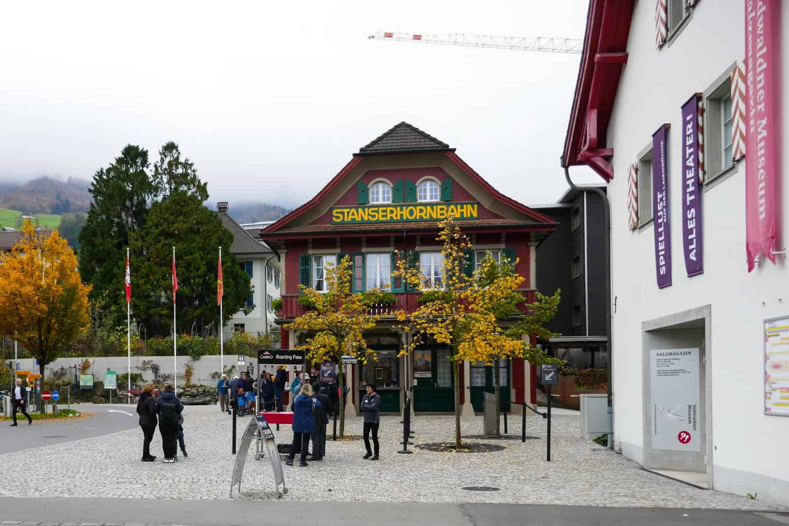 Stanserhorn open-air cable car: how to plan and what to expect